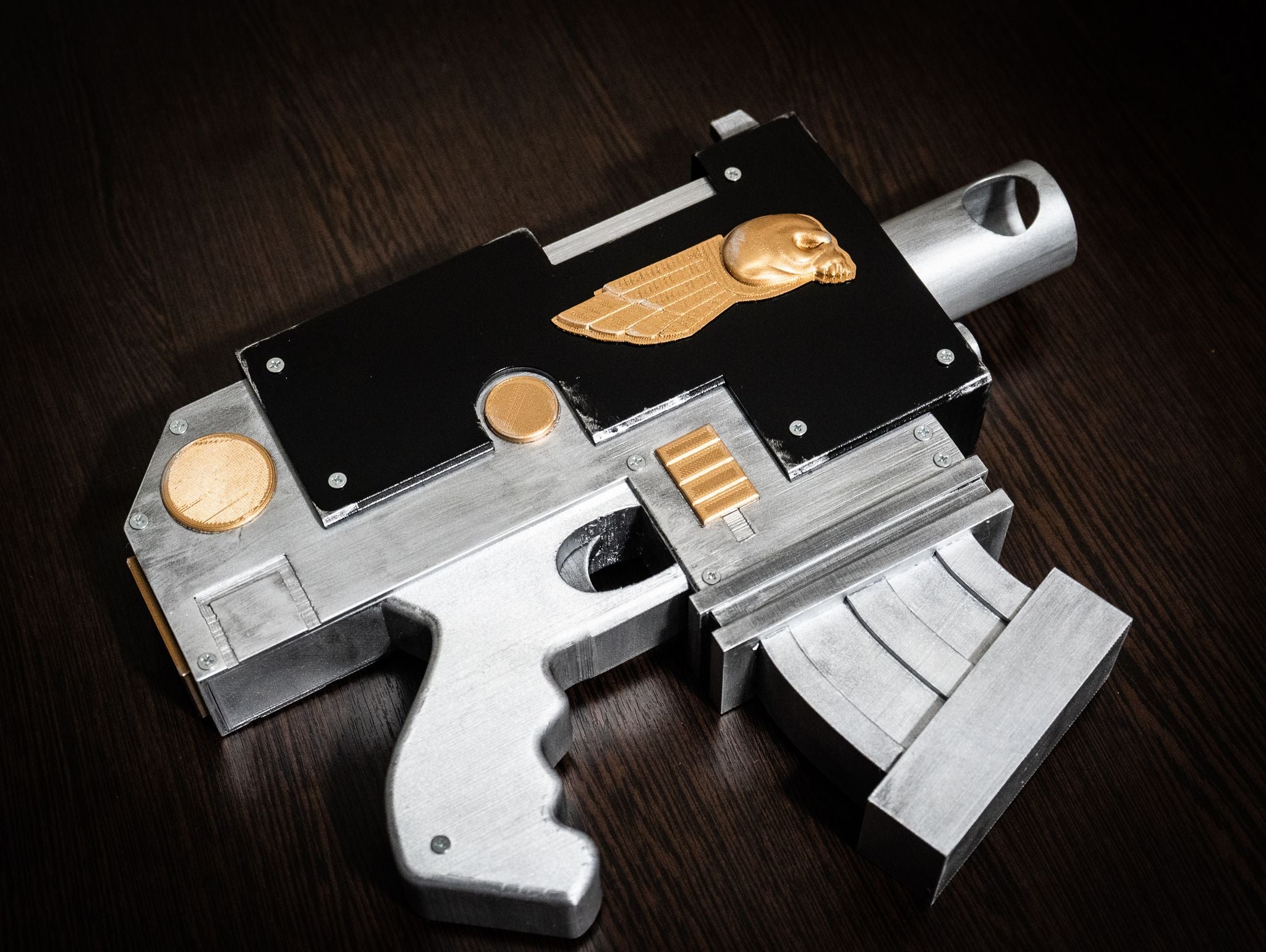 Bolt Pistol Replica | prop gun | Cosplay | Space Marine | Minotaurs ...